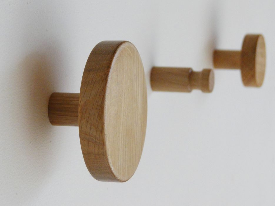 Дървени закачалки за стена гр Сливен Център • Olx Bg