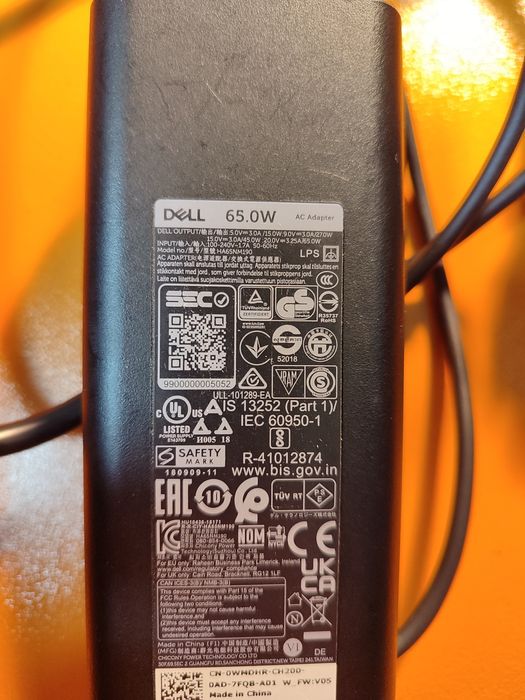 Оригинален адаптер/зарядно за dell type c гр. Горна Оряховица • OLX.bg