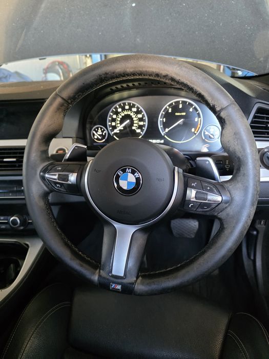 Volan bmw f10 complet Brasov • OLX.ro