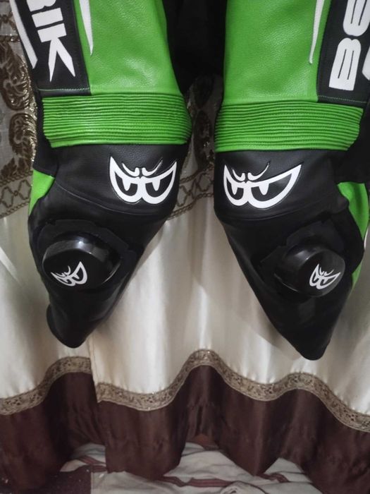 Berik EU60 Кожен екип от 2 части гр. Пловдив Каменица 1 • OLX.bg