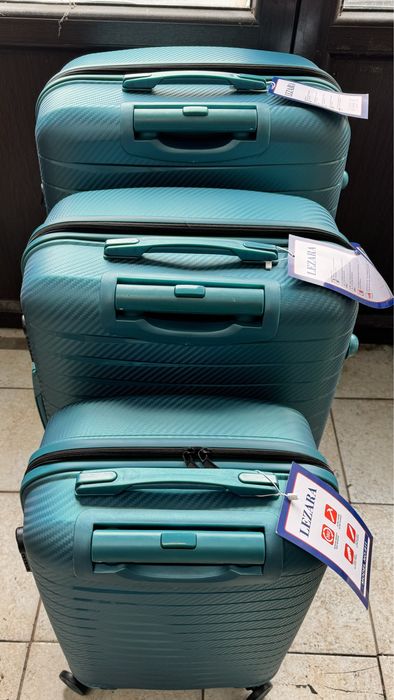 Set de 3 valize bej troller troler Nou Chiajna • OLX.ro