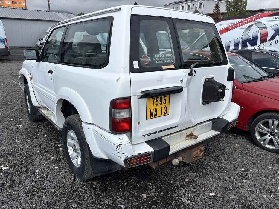 Nissan patrol y61 2,8 diesel Deva • OLX.ro