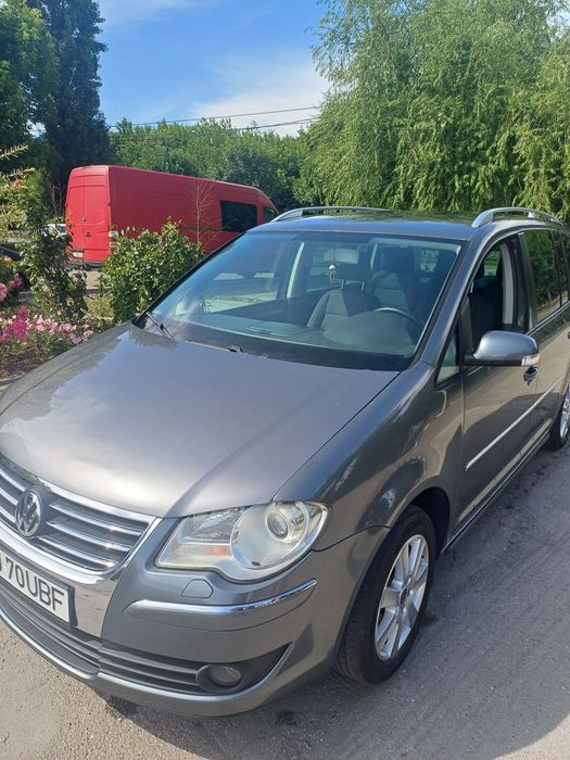 Volkswagen touran automat DSG Craiova • OLX.ro
