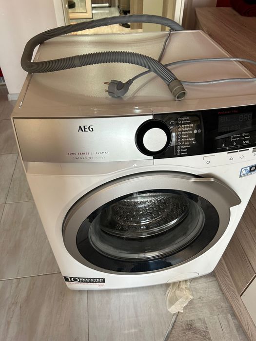 Пералня АЕГ серия 7000 гр. Перник Изток • OLX.bg