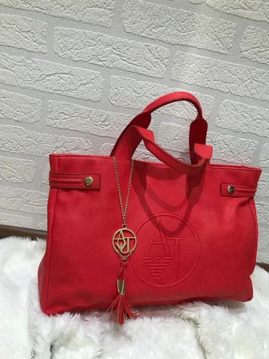 Geanta casualArmany Zara TommyH Bucuresti Sectorul 1 • OLX.ro