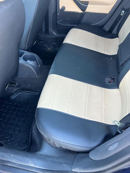 Vând Golf 5 Automat 1.9 Diesel Pascani • OLX.ro