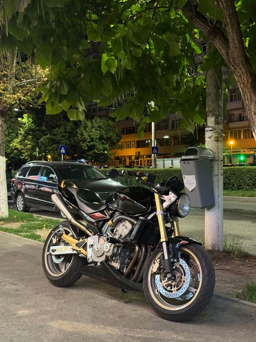 Honda hornet pc36 (limitat a2) Ploiesti • OLX.ro