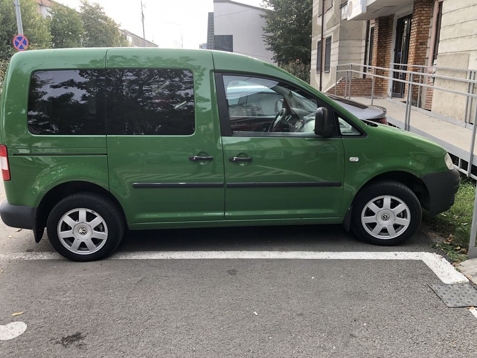 Vand VW Caddy 2006 Sascut • OLX.ro