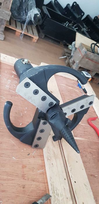 Freza cioate - cap tocator radacini cioate excavator Brasov • OLX.ro