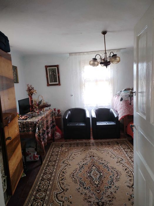 Vand casa com Perisoru Perisoru • OLX.ro