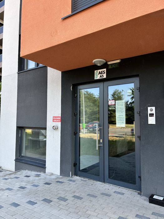 Parcare privata in cartierul Universitatii Bloc AES Oradea • OLX.ro