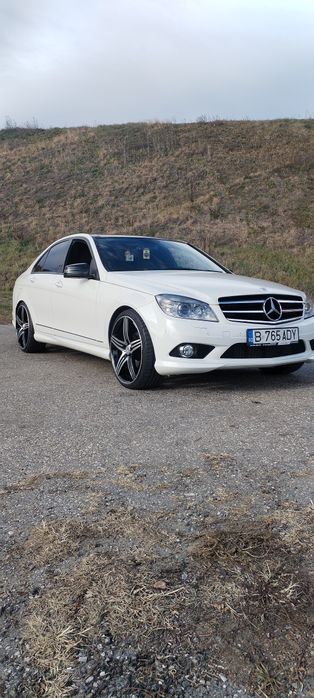 Mercedes C class w204 pachet AMG an 2009 Nicolae Balcescu • OLX.ro