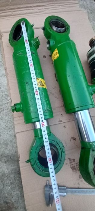 Cilindru hidraulic John Deere suspensie tiranți tractor combina Beius ...