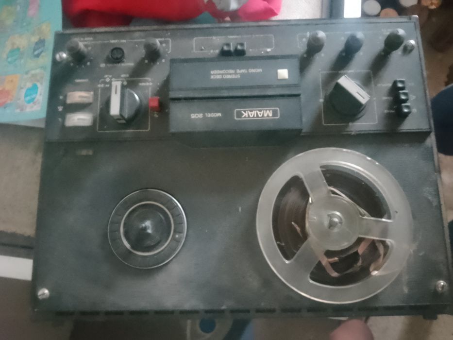 Magnetofon MAJAK Chirnogi • OLX.ro