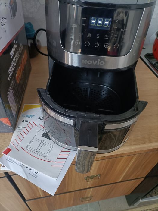 Fripteuză Air Fryer Novio Patarlagele • OLX.ro