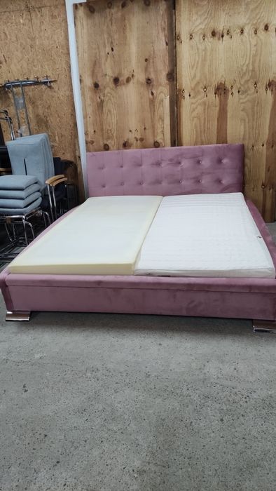 Pat dormitor ROZ Zadareni • OLX.ro