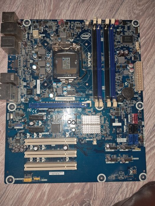 Материнская плата Intel dp67ba - Комплектующие и аксессуары Алматы на Olx