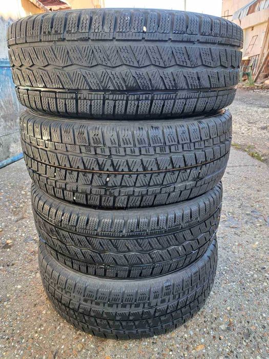 Гуми за Бус 235/65/16С гр. Троян • OLX.bg