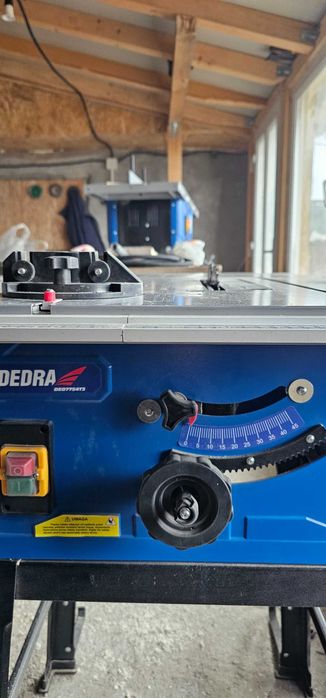 Fierastrau circular cu masa DEBRA, disc 254 mm, 2000W, 4800 rpm ...