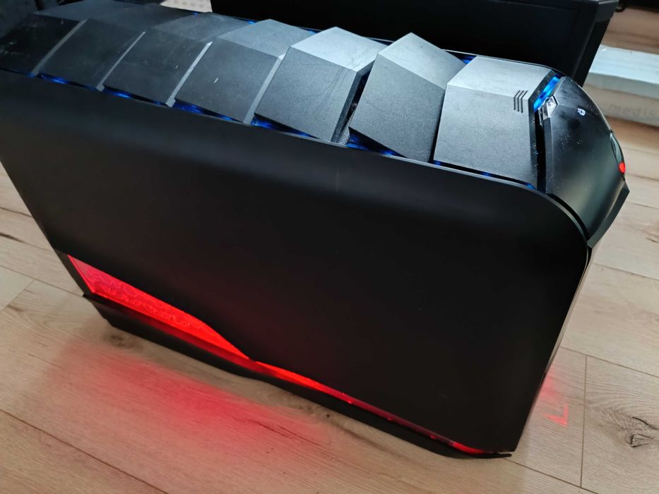 Unitate PC Gaming Dell Alienware Aurora R4/I7 4820K/16Gb Ram Buzau • OLX.ro