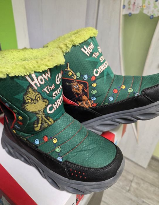 Детски обувки Скечърс гр. Варна Чайка • OLX.bg