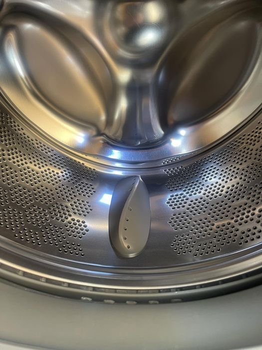 Пералня AEG 6000 series, 7 кг. Slim -55 см. Инверторен мотор! гр. Русе Център • OLX.bg