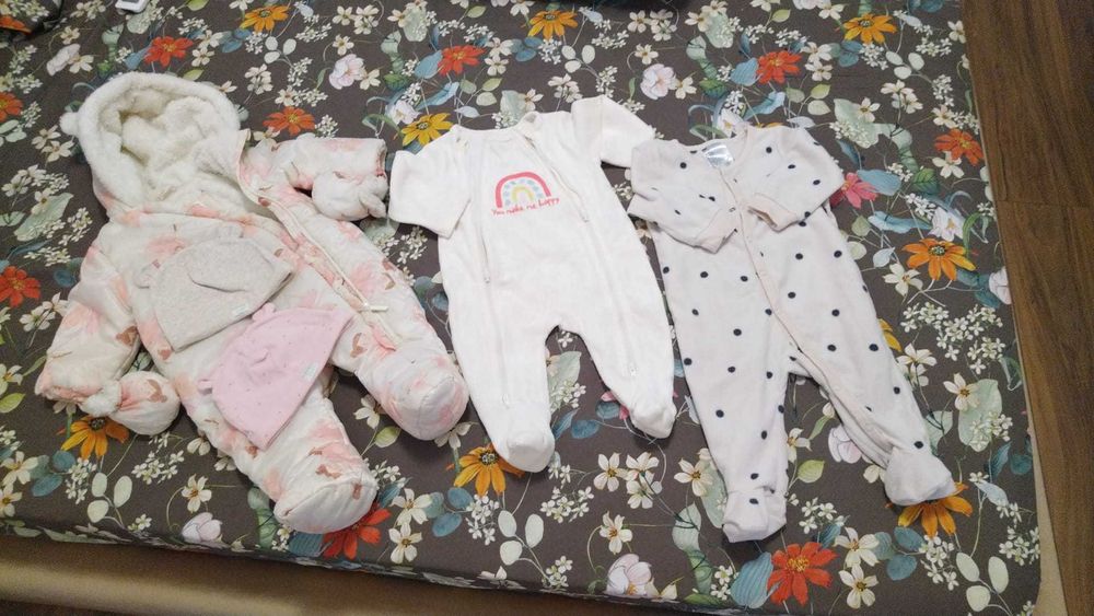 De vanzare Set haine iarna bebe, marime 68, in conditii bune Bucuresti ...