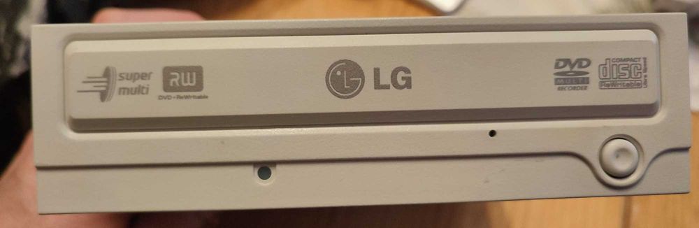 Продавам записвачкa CD-RW/DVD±RW/RAM за компютър гр. София Горна баня ...