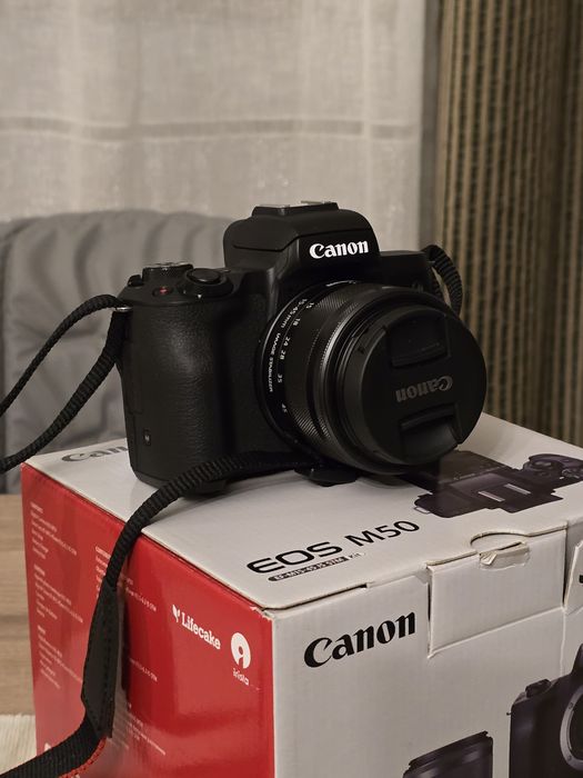 Canon EOS M50, Kit EF-M15-45mm Bucuresti Sectorul 6 • OLX.ro