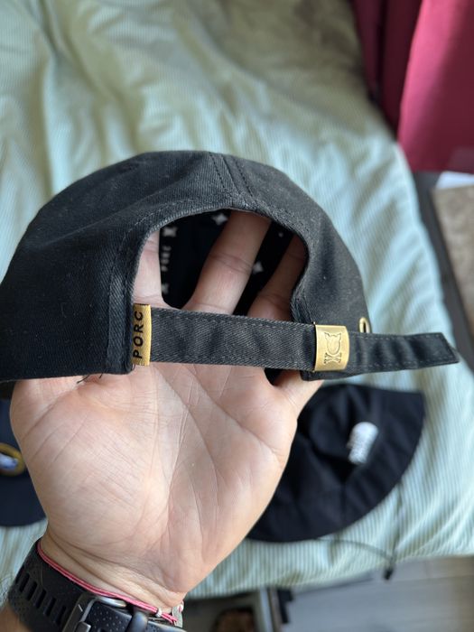 Sapcă Porc deliric Lotrioara • OLX.ro