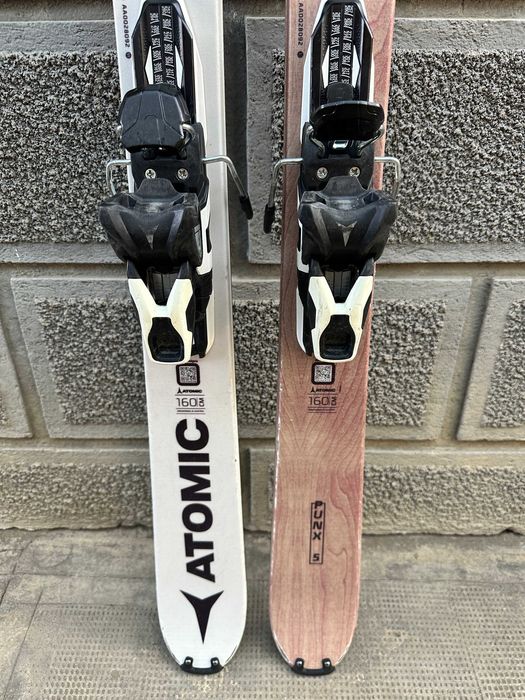 Schi atomic punx 5 L160cm Campia Turzii • OLX.ro