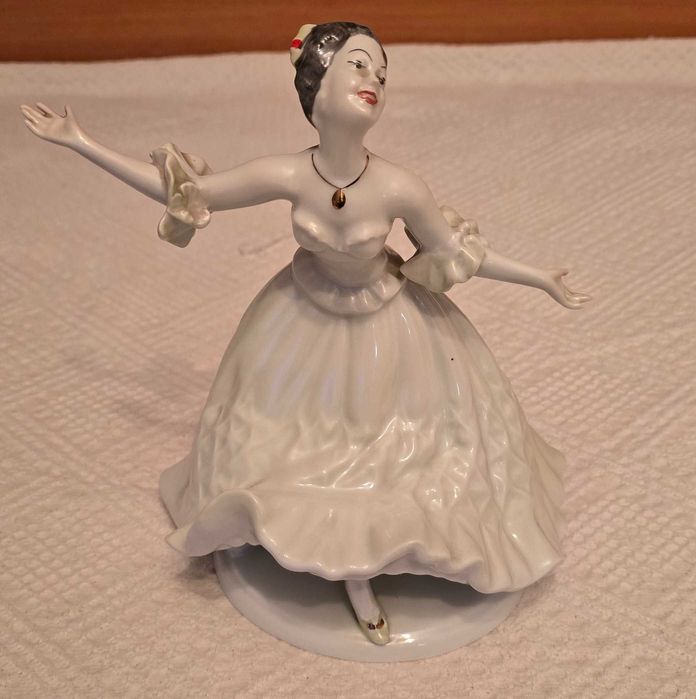 Bibelouri, vaze și scrumiere Iasi • OLX.ro