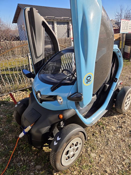 Renault Twizy Electric 2018 Moinesti • OLX.ro