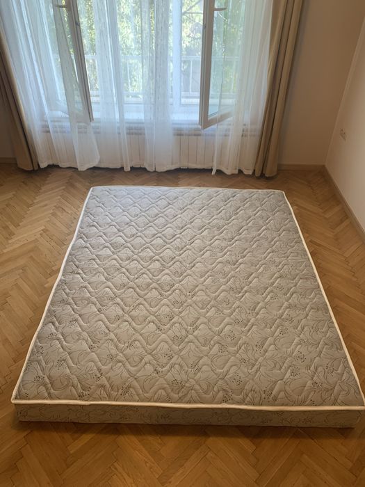 Еднолицев матрак ТЕД Колори 164/190 см почти нов гр. София Подуяне • OLX.bg