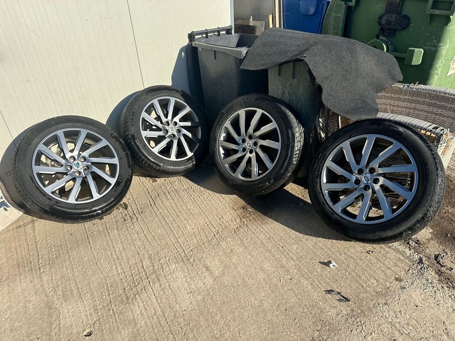 Jante OEM Freelander2/Discovery Sport/Evoque/Velar 5x108 235/55 R19 ...