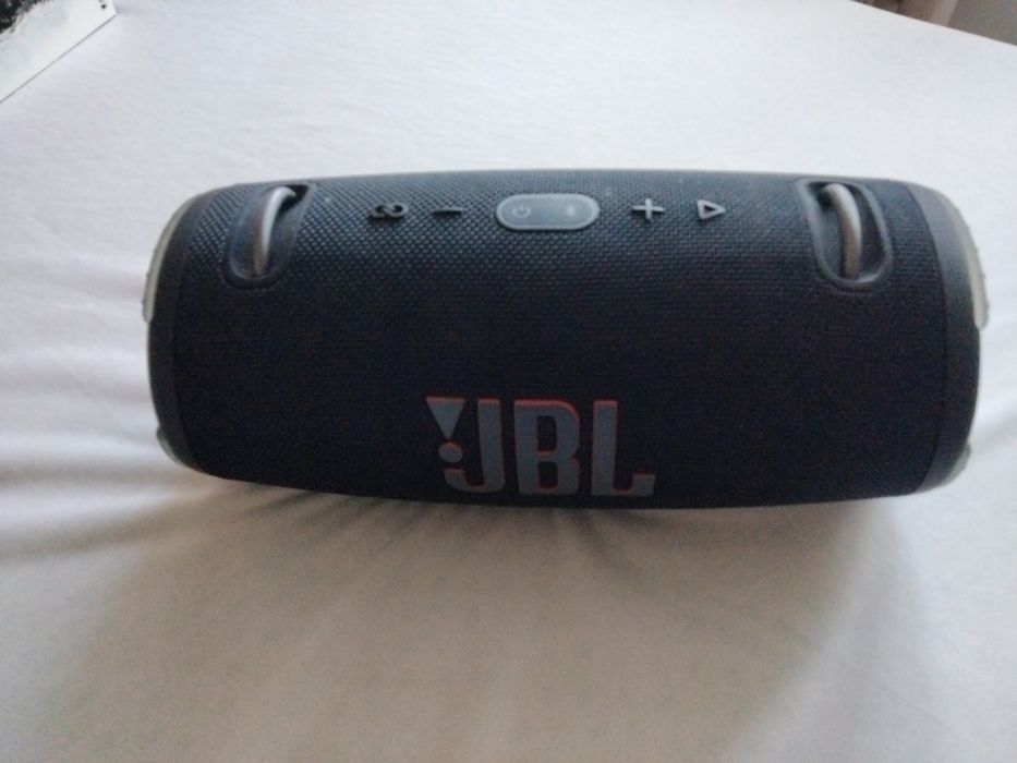 Vând boxă JBL Xtreme 3 Valea Lupului • OLX.ro