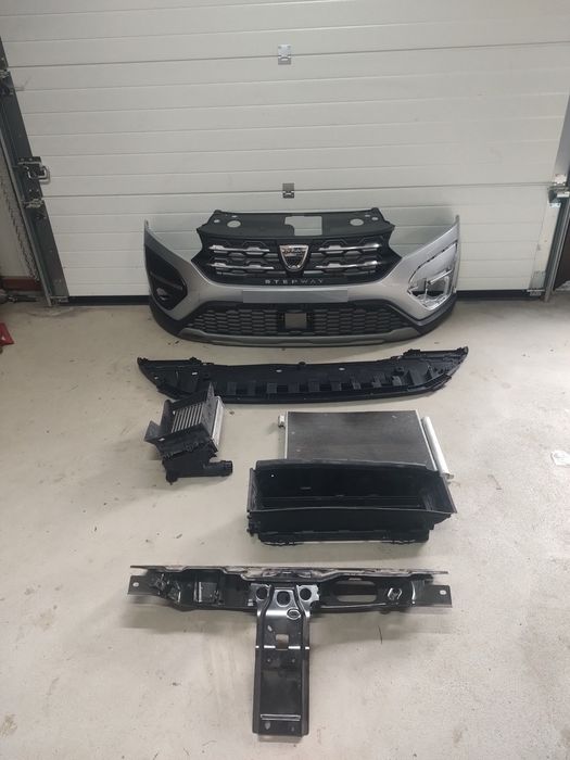 Bara fata , trager, intercular, ac, volet Sandero stepway 3 2021,2022 Bascov • OLX.ro