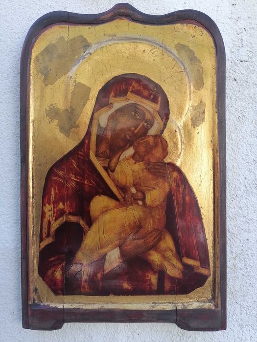 Icoana veche pe lemn 40x 26cm 350 lei Galati • OLX.ro