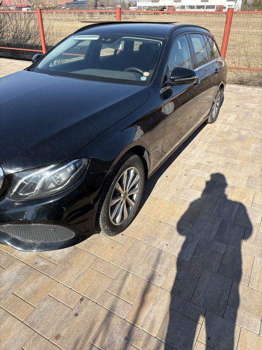 Bind Mercedes E W 213 Aavariat Ideciu de Jos • OLX.ro