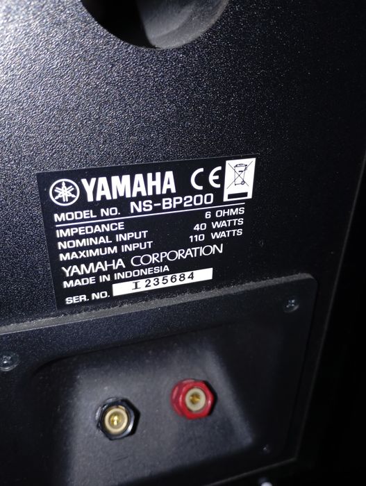 Vând boxe Yamaha,110w,perfecte! Ghiroda • OLX.ro
