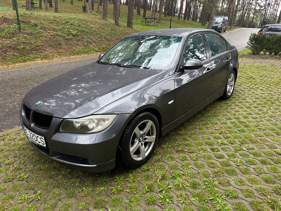 BMW E90 320d M47 Moinesti • OLX.ro