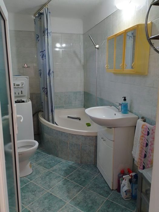 Casa de familie mobilata si utilata Sat Petrileni,nr 89 Stei • OLX.ro