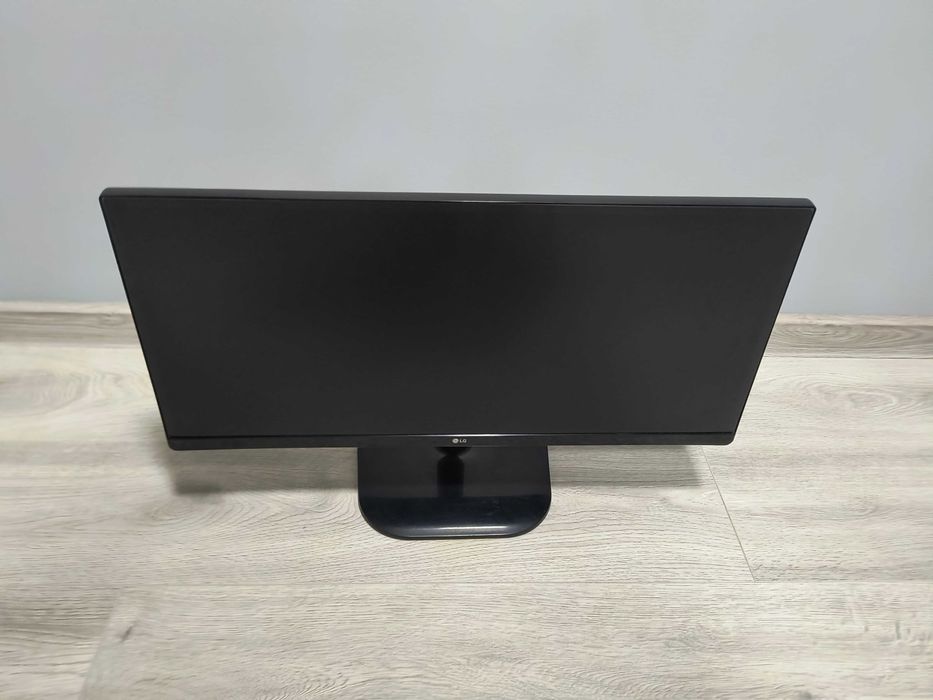 Vand Monitor LG 25" Padureni • OLX.ro