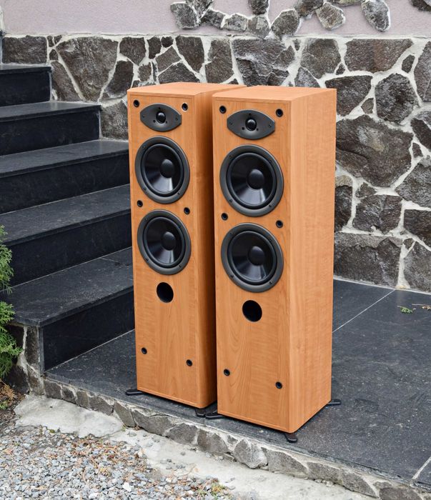 Boxe Yamaha NS-45E, boxe de podea Cluj-Napoca • OLX.ro