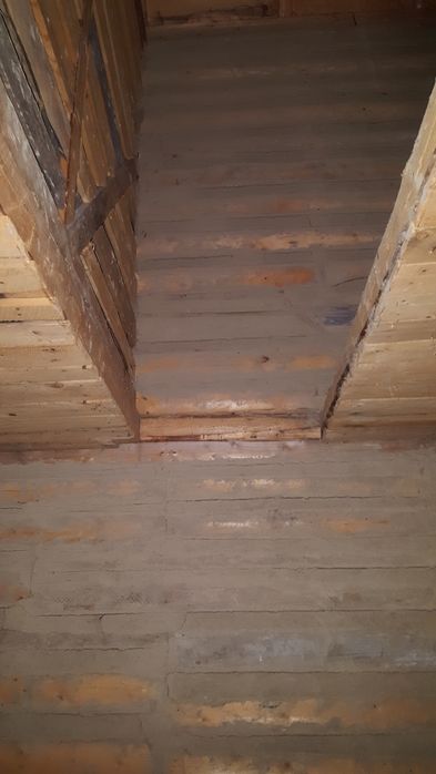 Casa de lemn, Lepsa Lepsa • OLX.ro