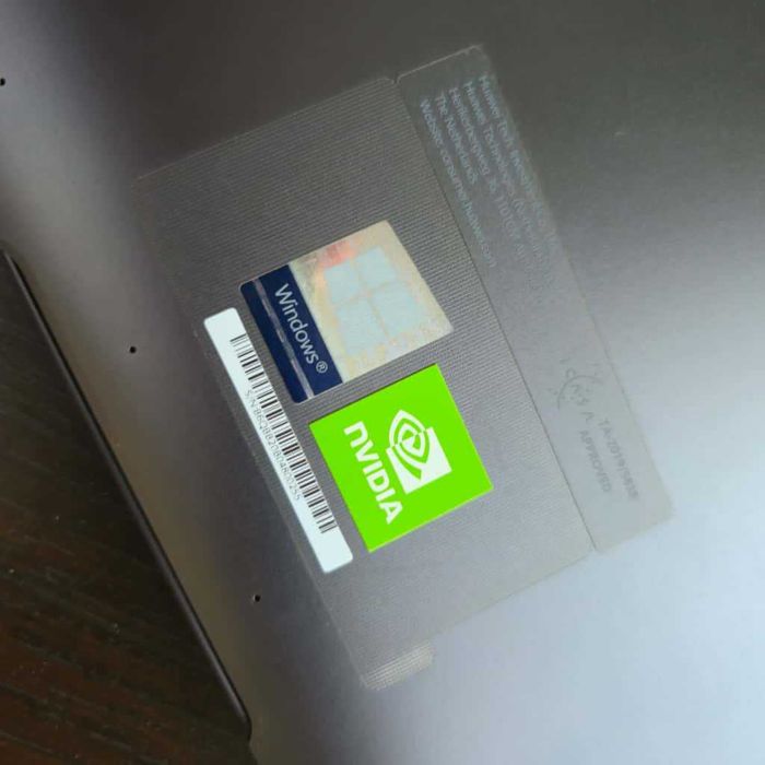 Laptop HUAWEI MateBook X Pro 2020 i7 Gri TouchScreen 16Gb RAM Iasi • OLX.ro