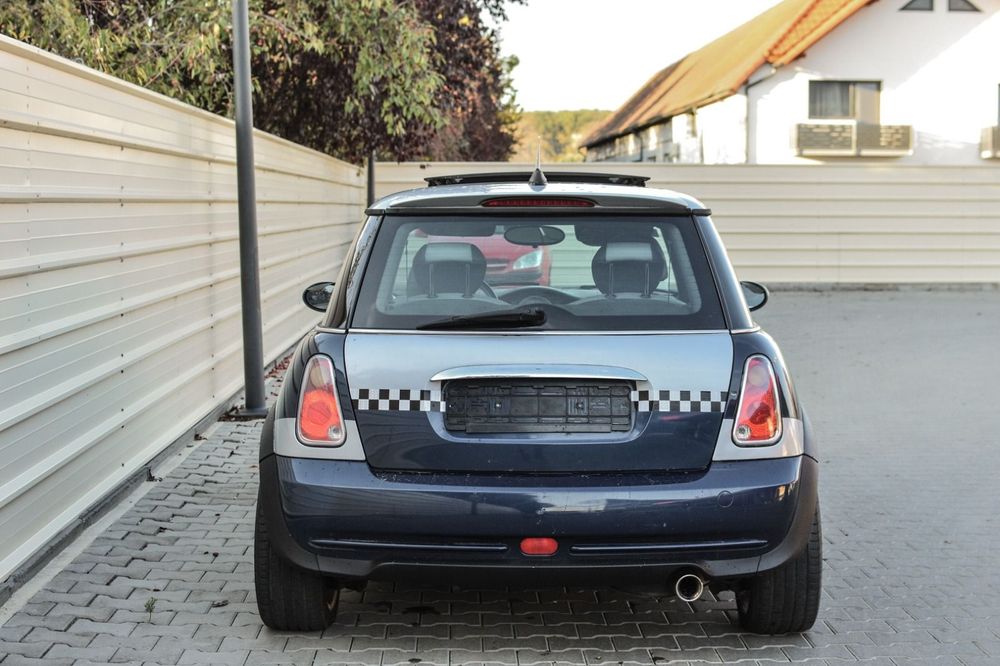Mini Cooper R50 CHECK MATE, panoramic, piele, 2006 1.6 benzina Ludus ...