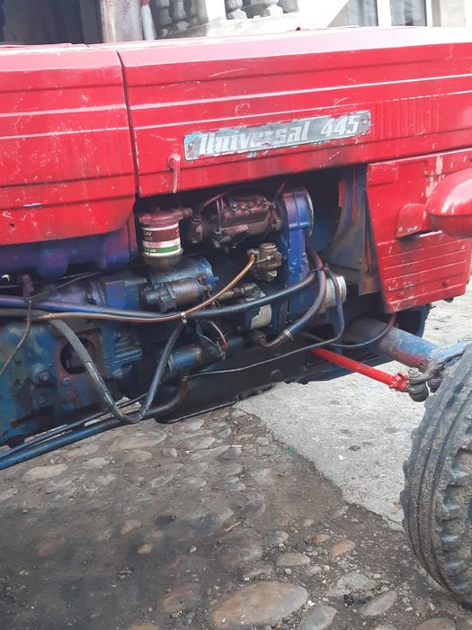 Tractor 445 și remorca basculabila Topoloveni • OLX.ro