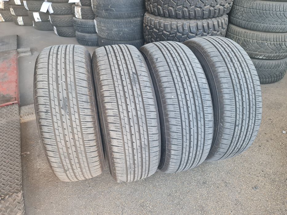 Set 4 anvelope Bridgestone Dueler 235/60/R18 103H D Palazu Mare • OLX.ro