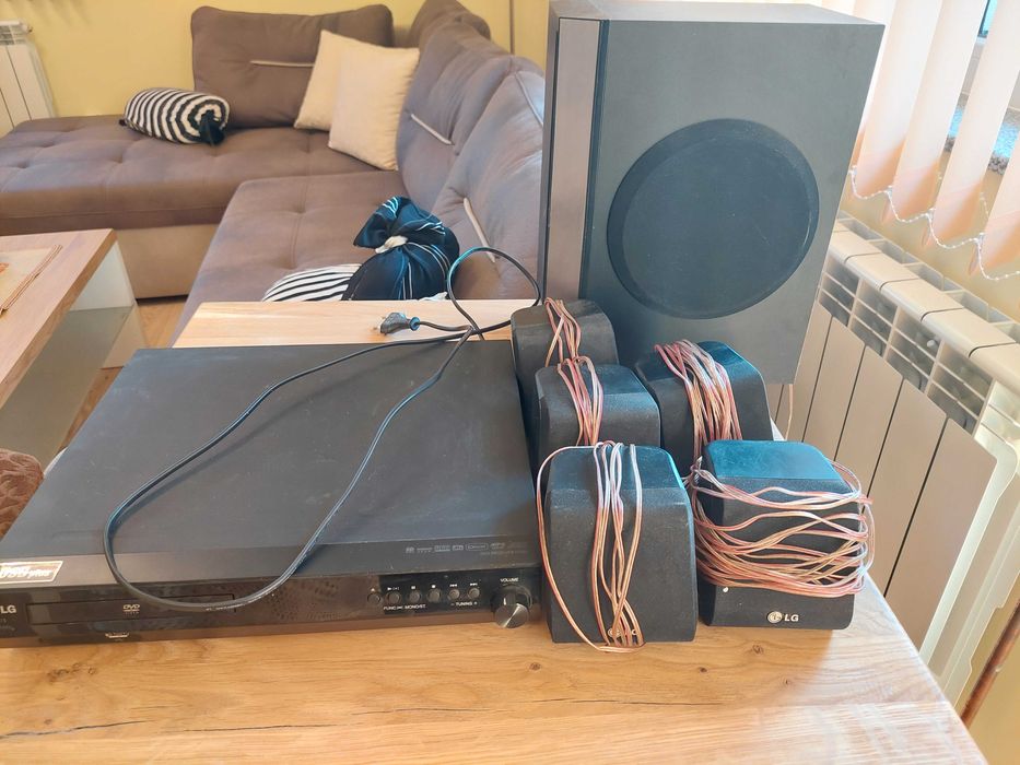 Система за домашно кино LG. 5+1 колони, с дистанционно. гр. София Надежда 3 • OLX.bg